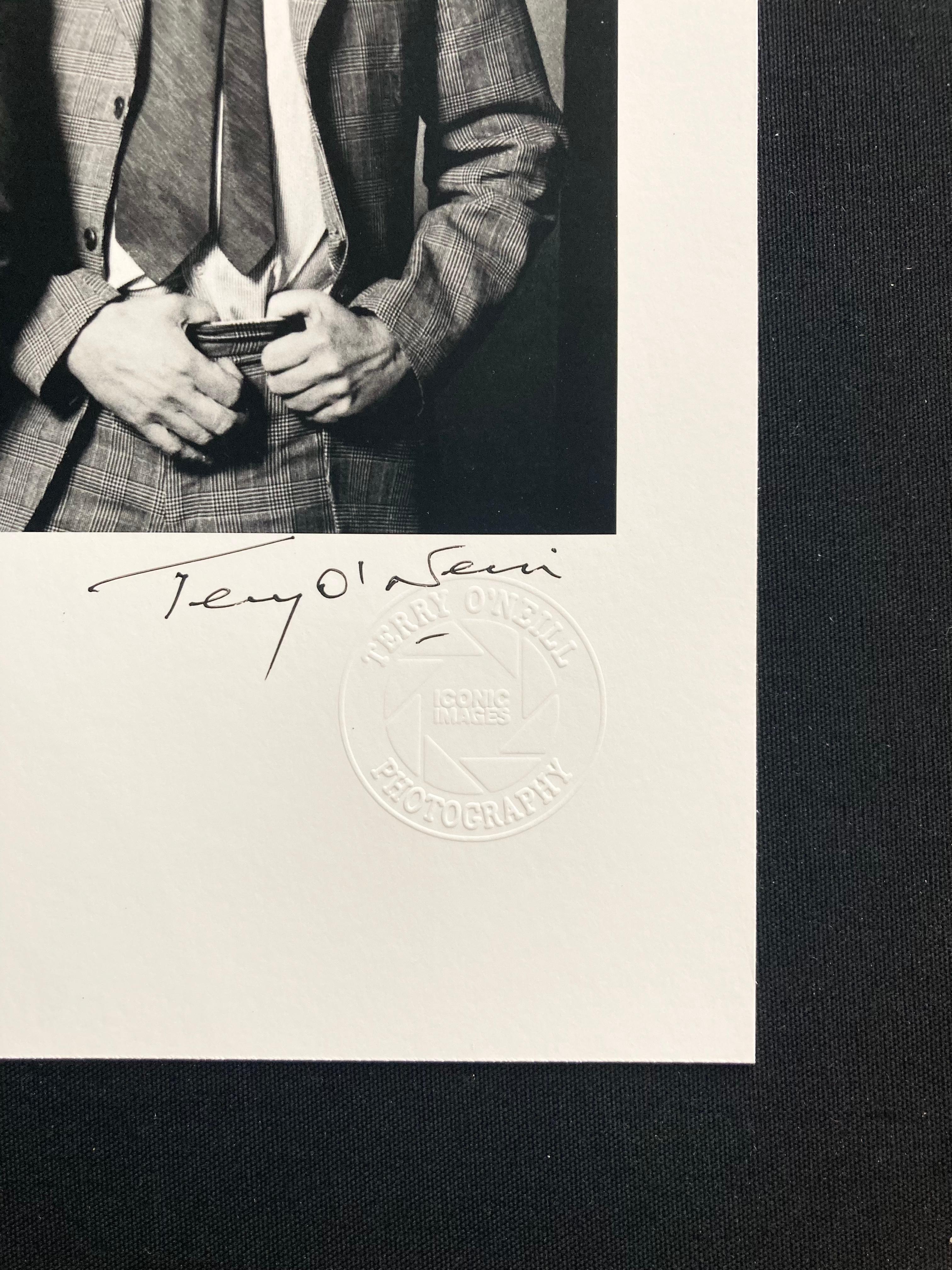 Terry O'Neill - David Bowie and William Burroughs by Terry O'Neill at ...