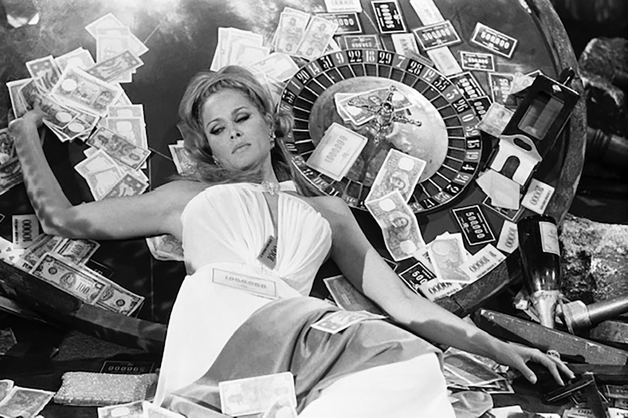 Terry O'Neill - Ursula Andress For Sale at 1stDibs | is ursula andress ...
