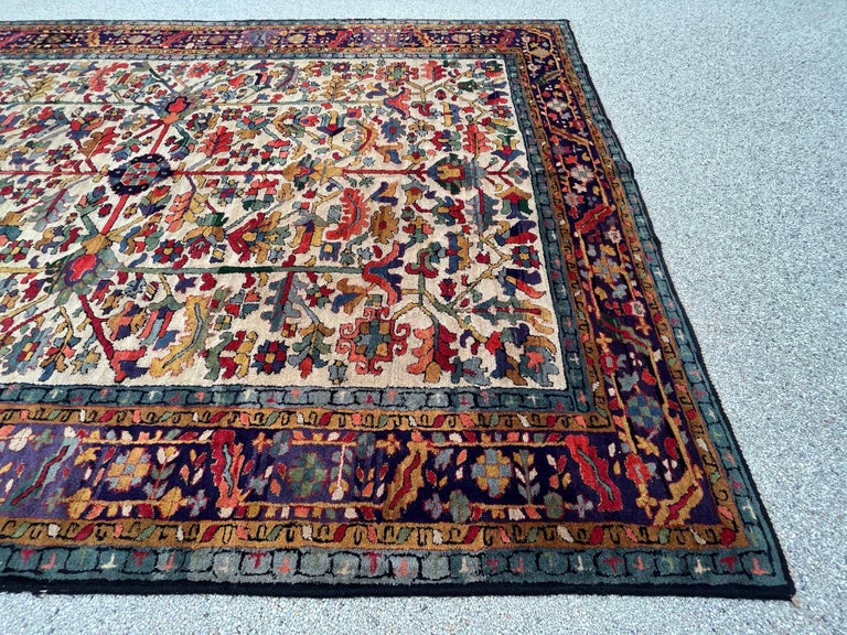 Tetex Rug Design Hériz Sérapi For Sale at 1stDibs