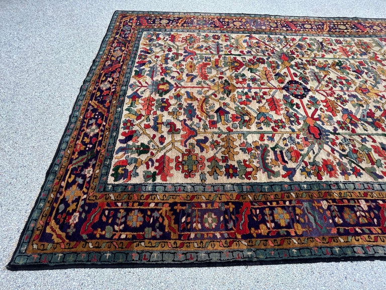 Tetex Rug Design Hériz Sérapi For Sale at 1stDibs