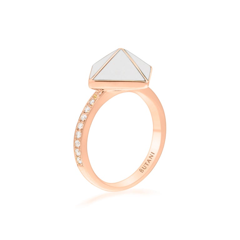 Tetra Apex Ring with White Agate and Diamonds in 18k Rose Gold For Sale at 1stDibs