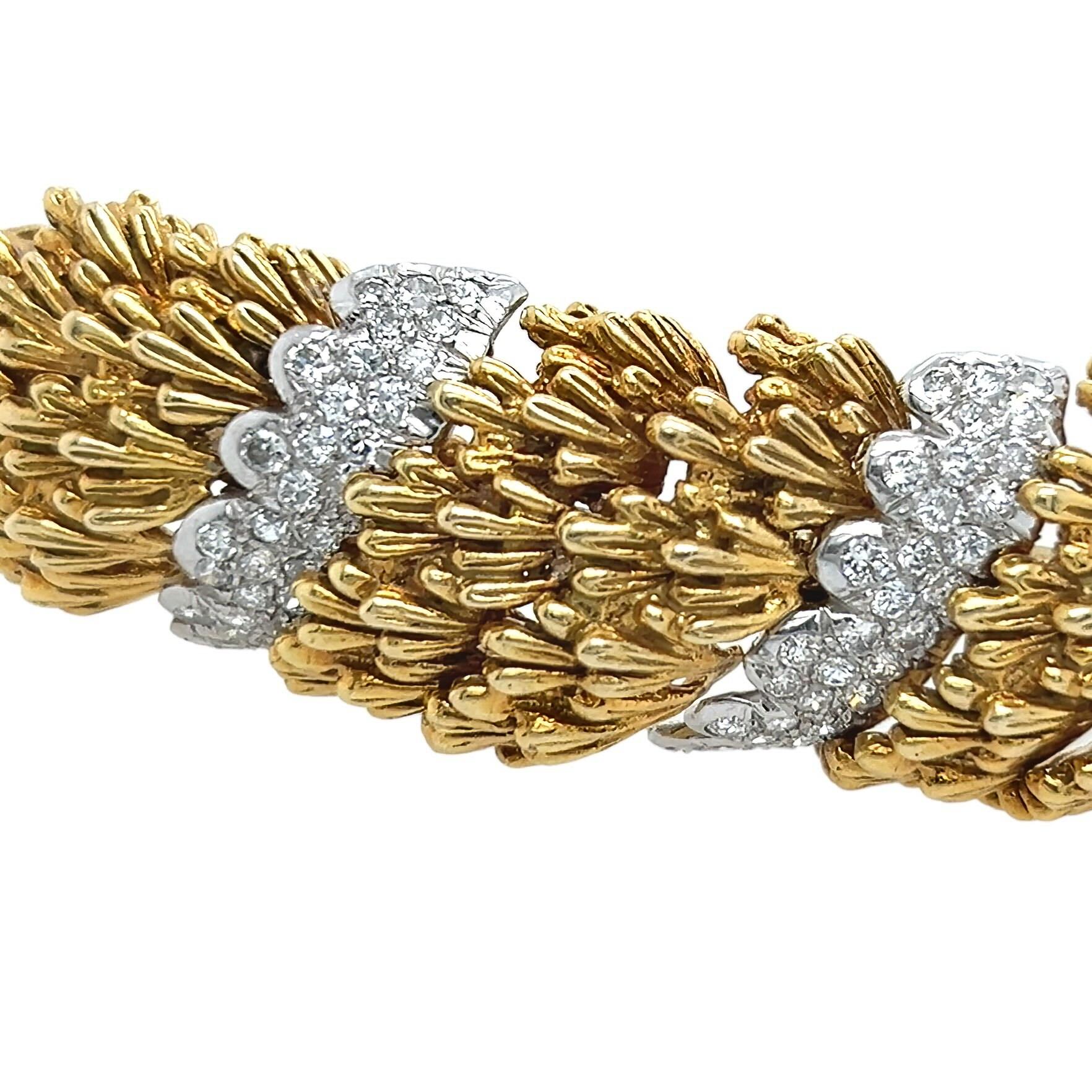 Textured Gold Diamond Flexible Bracelet For Sale at 1stDibs