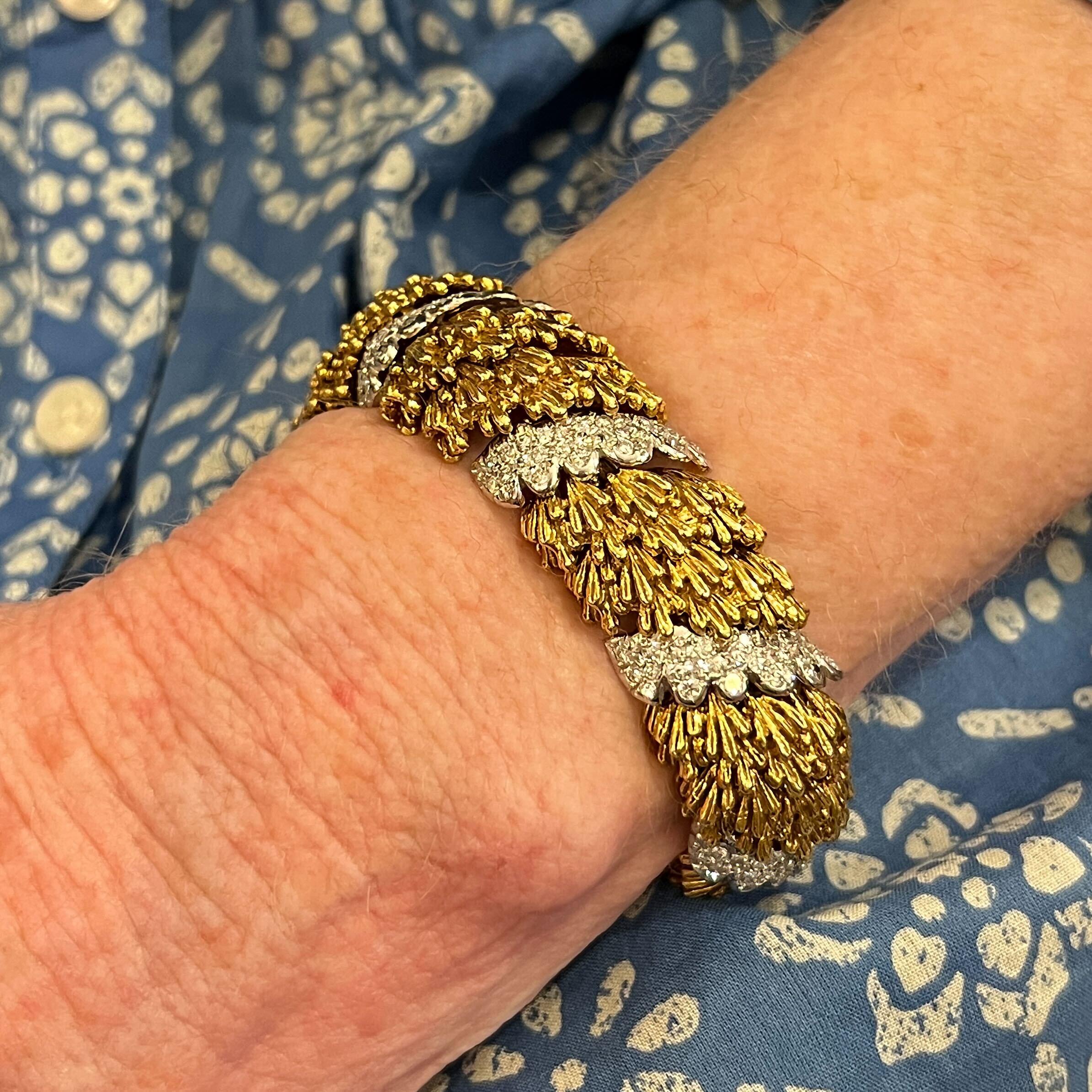 Textured Gold Diamond Flexible Bracelet For Sale at 1stDibs