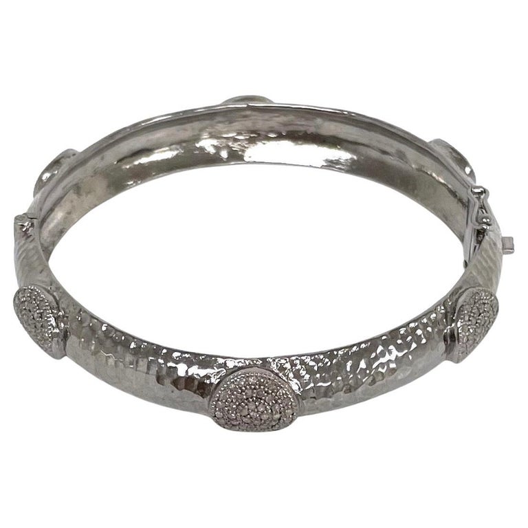 Textured Silver Bangle with Diamonds Paradizia Bracelet For Sale at 1stDibs
