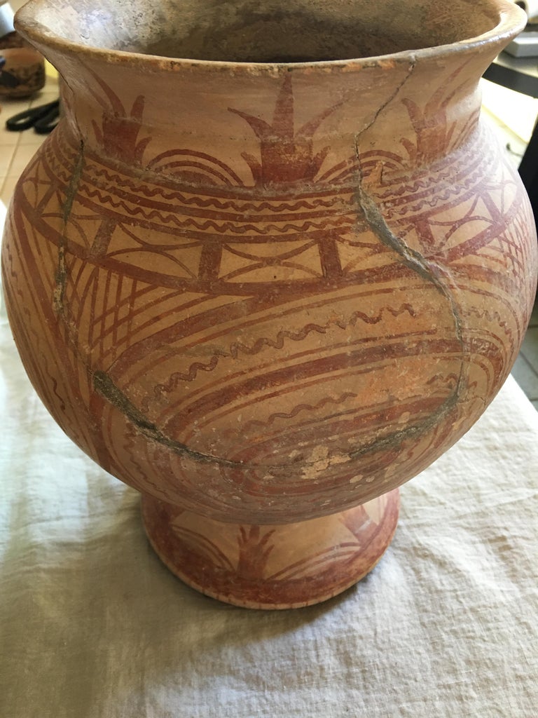 Thai Ancient Ban Chiang Painted Pottery Vessel, circa 300 BC For Sale ...