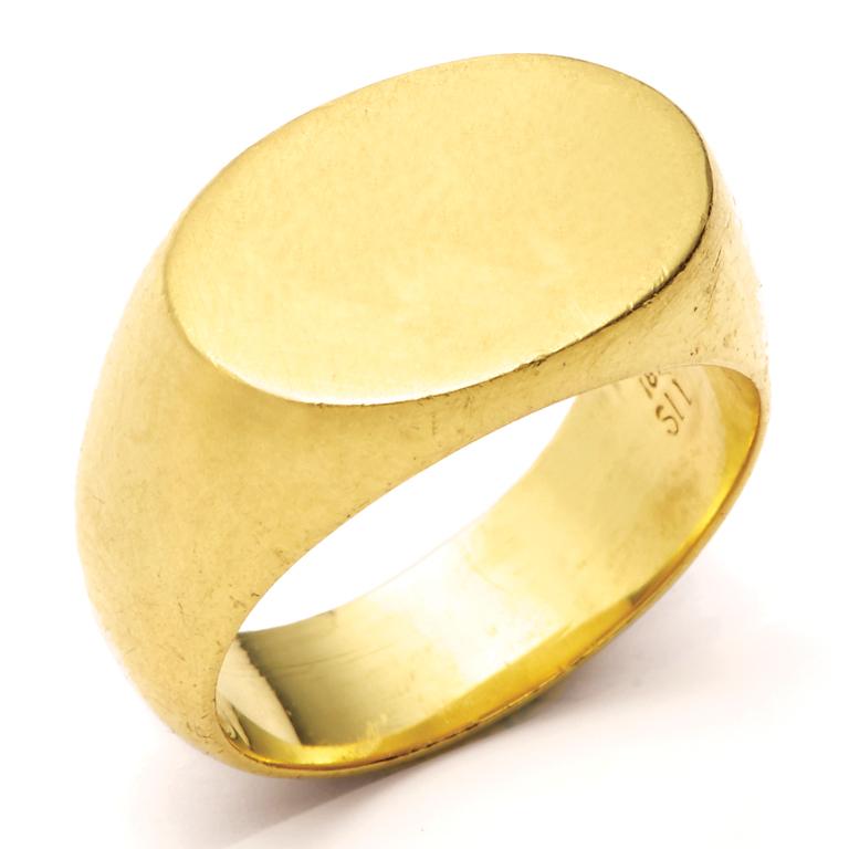 Susan Lister Locke The Ashley Oval Signet Ring in 18 Karat Gold For ...