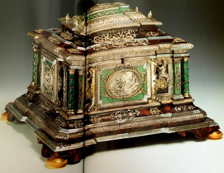 Cecil Family Collects Four Centuries of Decorative Arts from Burghley ...