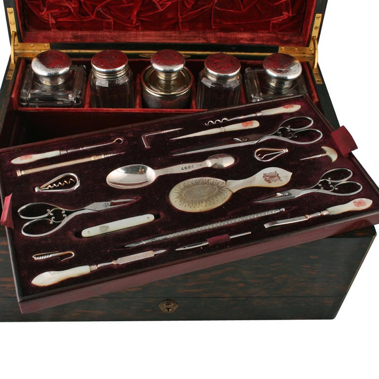 19th Century Victorian The Earl of Hardwicke Jewellery or Dressing Box ...