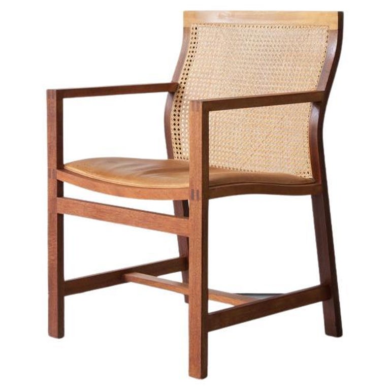 La chaise "King" de Rud Thygesen et Johnny Sørensen pour Botium En ...