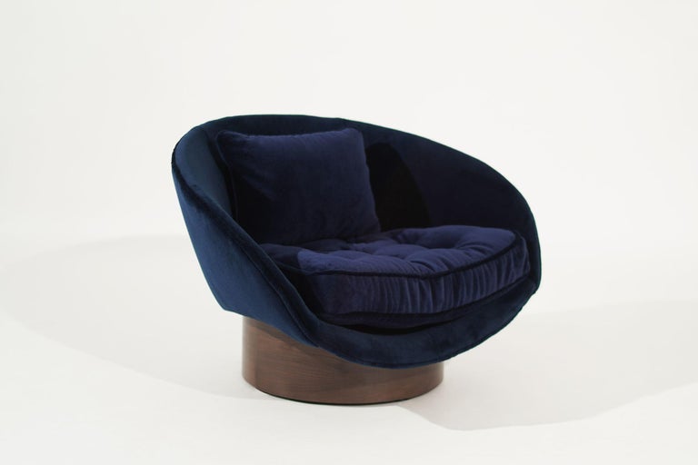 The Loop Chair by Stamford Modern For Sale at 1stDibs