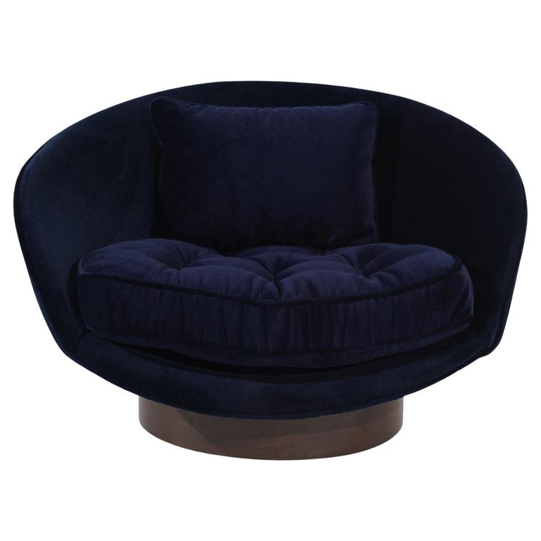 The Loop Chair by Stamford Modern For Sale at 1stDibs