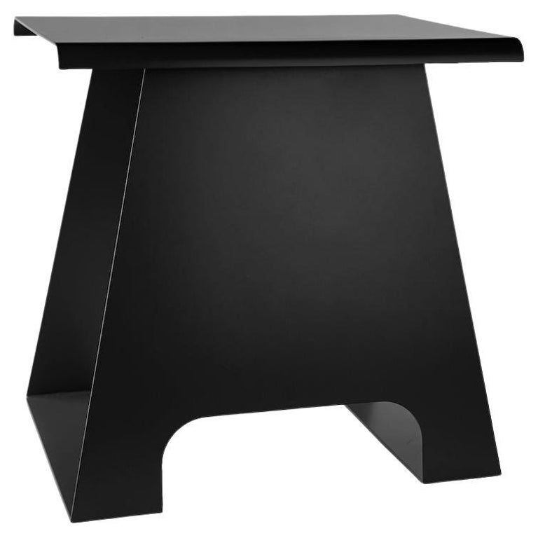 Old School 50 Modern Metal Side Table Indoor Outdoor / Black For Sale ...