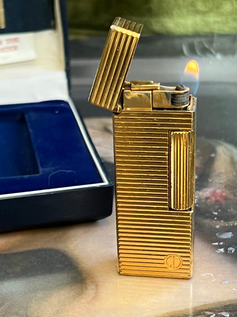 The original “James Bond” rare and Iconic Vintage Dunhill Gold Swiss ...