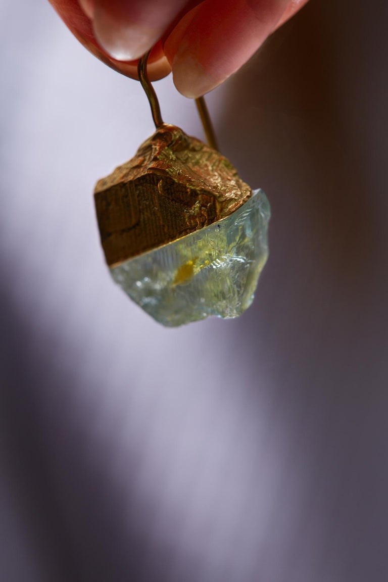 The Rock Hound's RockStars Raw Albite Drop Earrings in 18 Carat Yellow ...