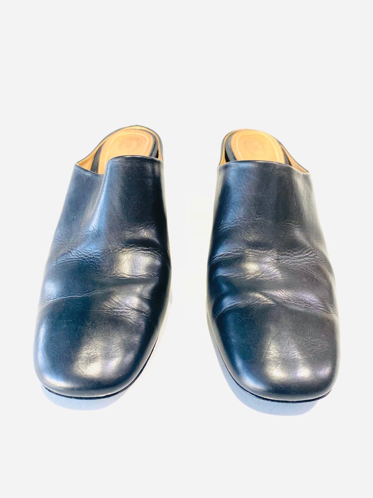 THE ROW Angela Resin Heel Mules Black/ Bordeaux Shoes Size 39.5 at 1stDibs