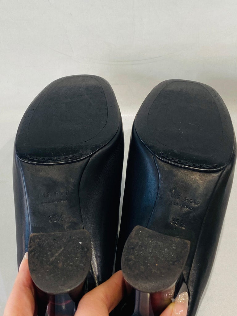 THE ROW Angela Resin Heel Mules Black/ Bordeaux Shoes Size 39.5 at 1stDibs