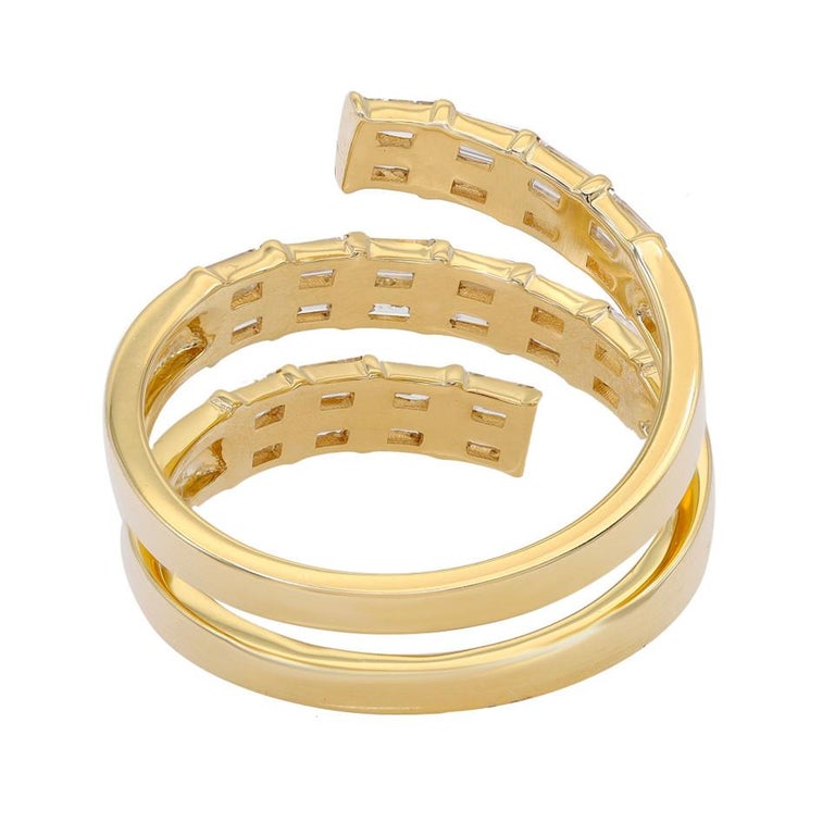 Spiral Baguette Diamond Ring 18K For Sale at 1stDibs