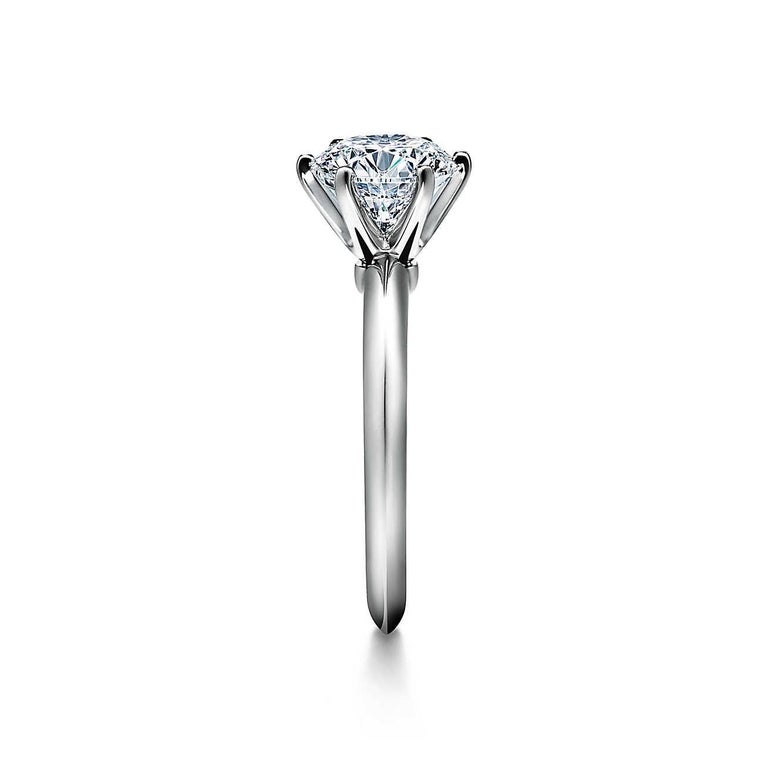 Tiffany and Co. Setting 1.02 Carat Diamond Engagement Ring in Platinum ...