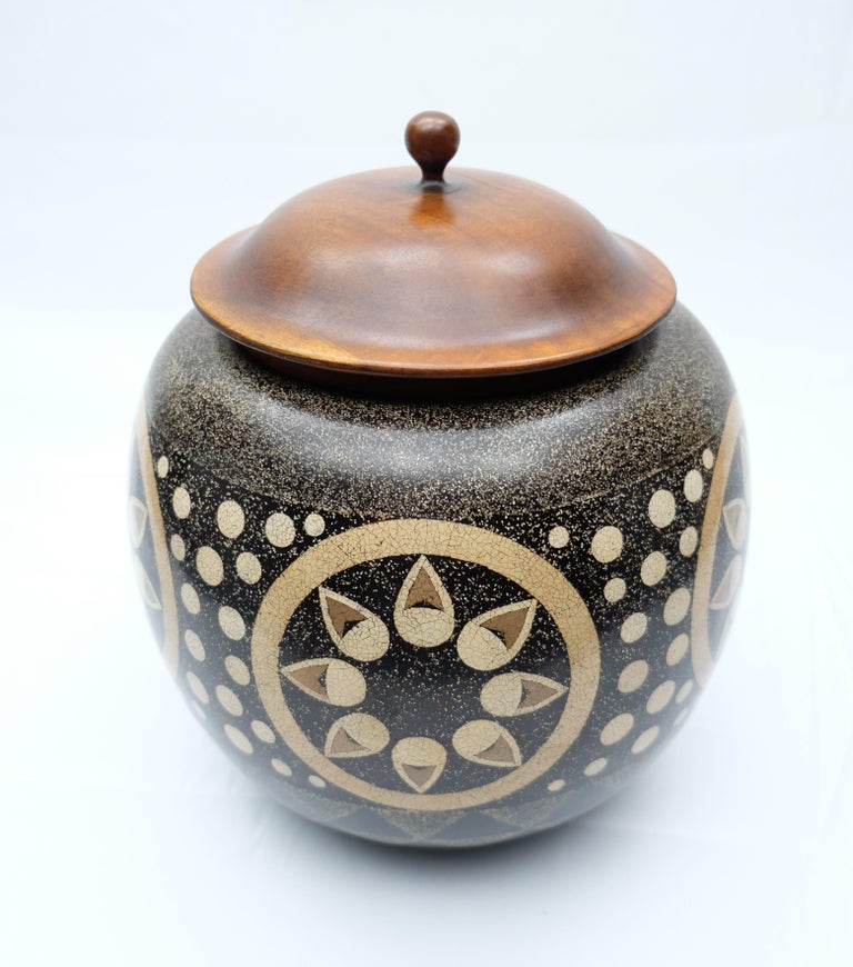 Theodore Alexander Flower and Dots Design Ceramic Vase For Sale at 1stDibs