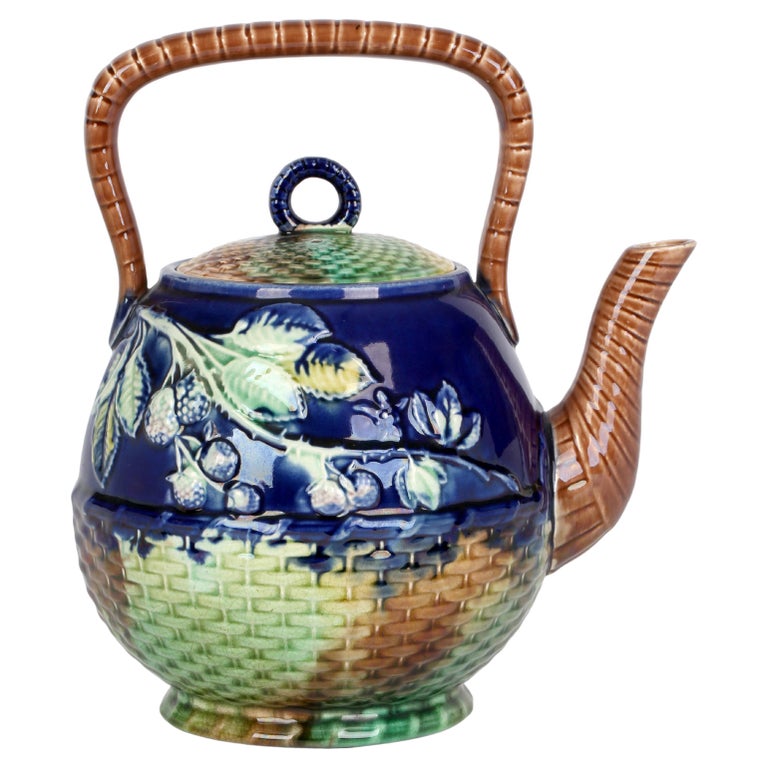 Thomas Forester Majolica Pottery Kettle Shaped Teapot For Sale at 1stDibs