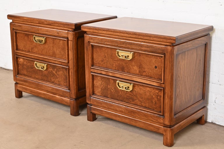 Thomasville nightstand store