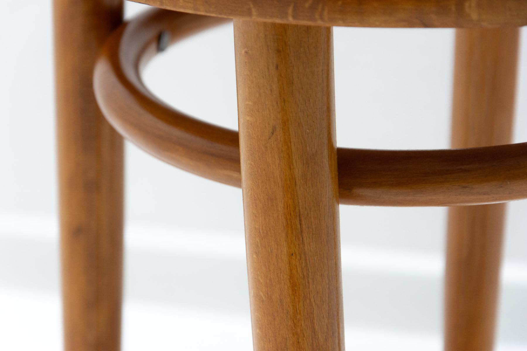 Thonet Bentwood Stool, 1920s, Czechoslovakia at 1stDibs | thonet stool