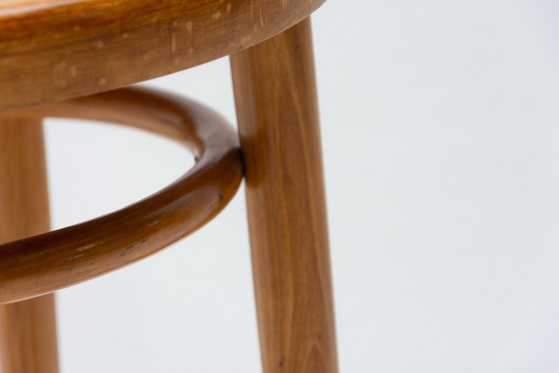 Thonet Bentwood Stool, 1920s, Czechoslovakia at 1stDibs | thonet stool