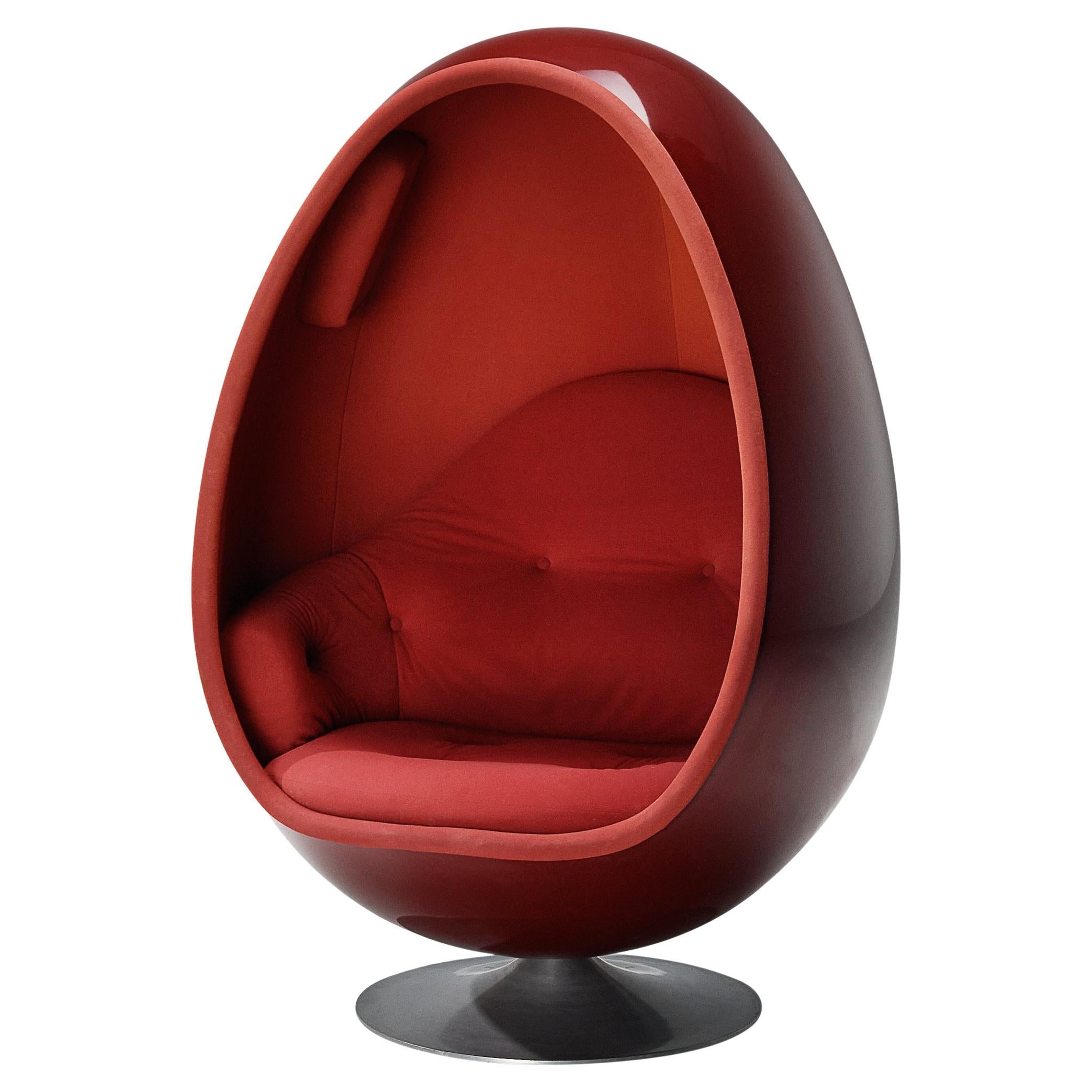 Thor Larsen for Torlan Staffanstorp 'Ovalia' Egg Chair in Red ...