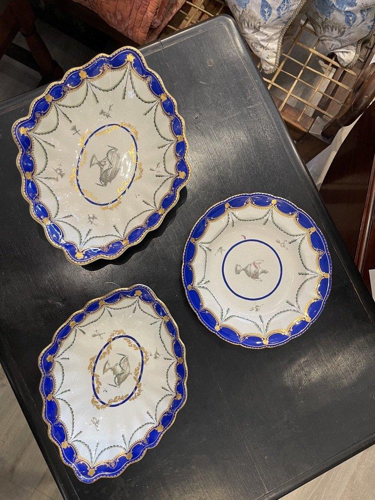 Three Chelsea-Derby Porcelain Pieces For Sale at 1stDibs