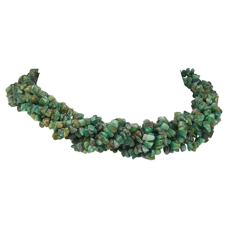 AJD Three Continuous Circles of Emerald Chips Necklace at 1stDibs