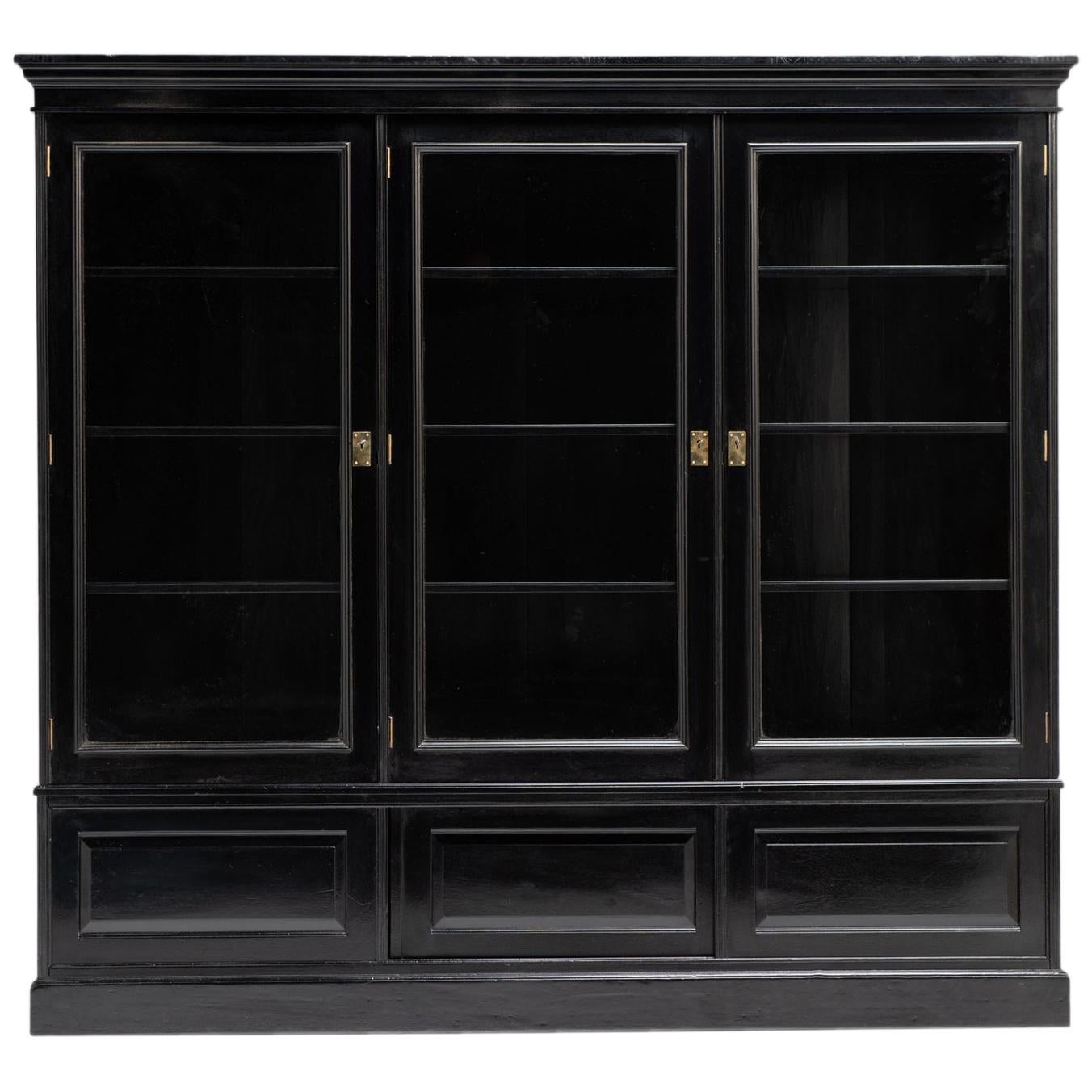 Antique and Vintage Storage Cabinets and Case Pieces at 1stdibs