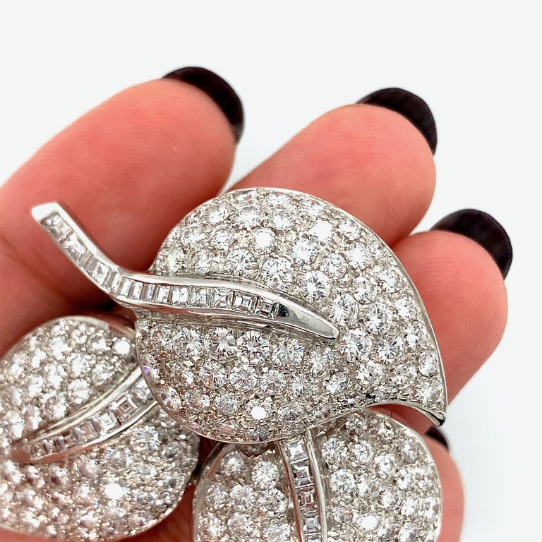Three Leaves Diamond White Gold Brooch For Sale at 1stDibs