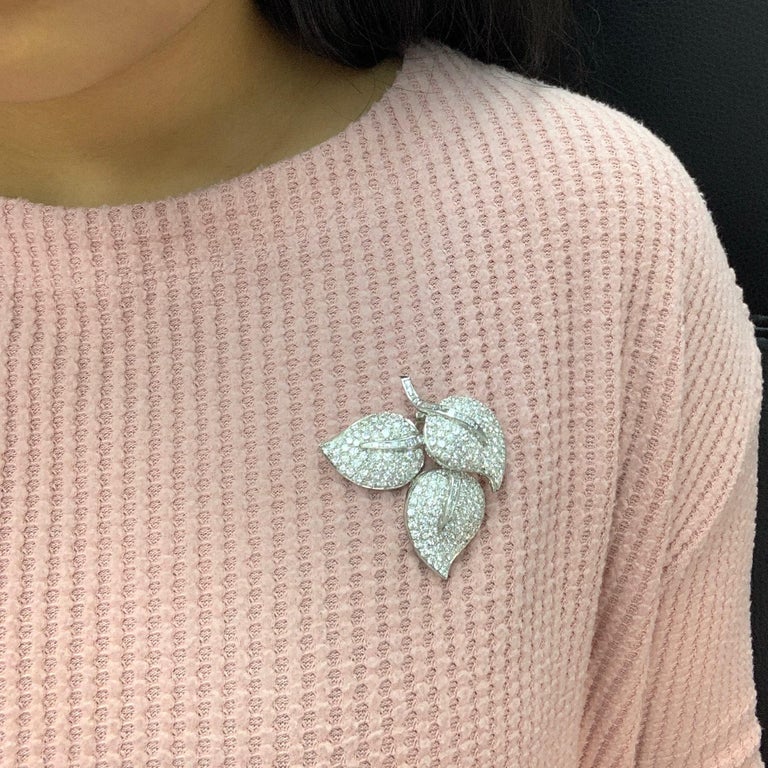 Three Leaves Diamond White Gold Brooch For Sale at 1stDibs