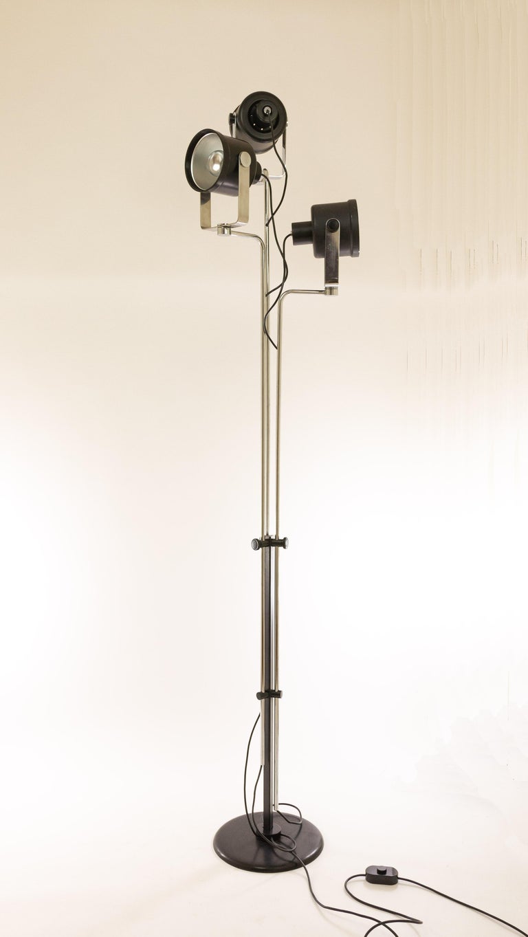 Three P433 Floor Lamps by Brusasco and Torretta for Luci Italia, 1970s ...
