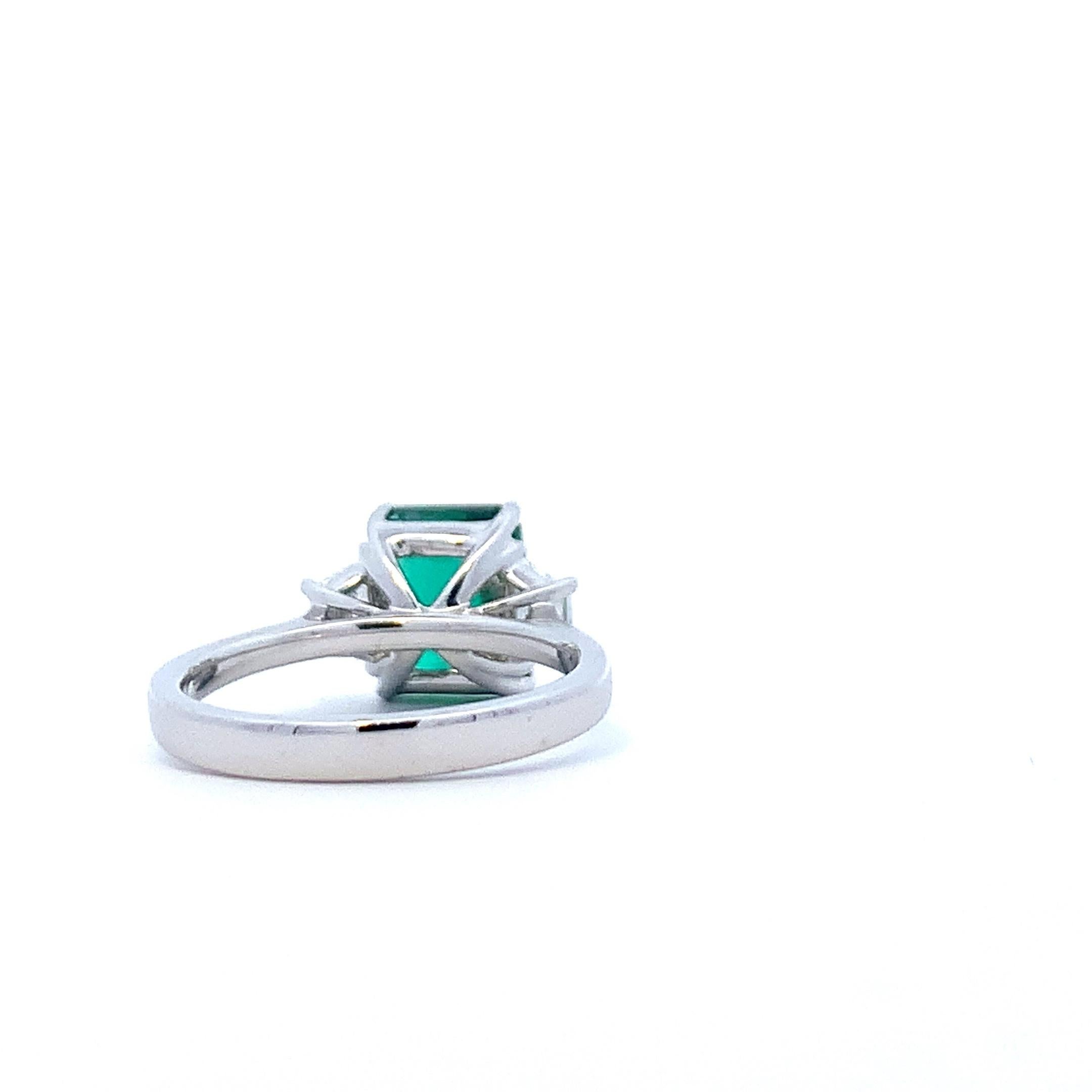 Three Stone Emerald Ring 'Ref #18087' For Sale at 1stDibs
