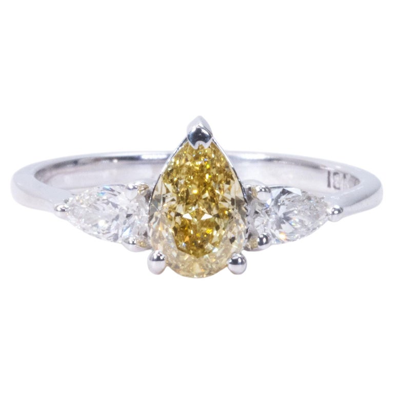 Three Stone Fancy Color 18K Ring with 0.91 ct Natural Pear Diamonds ...