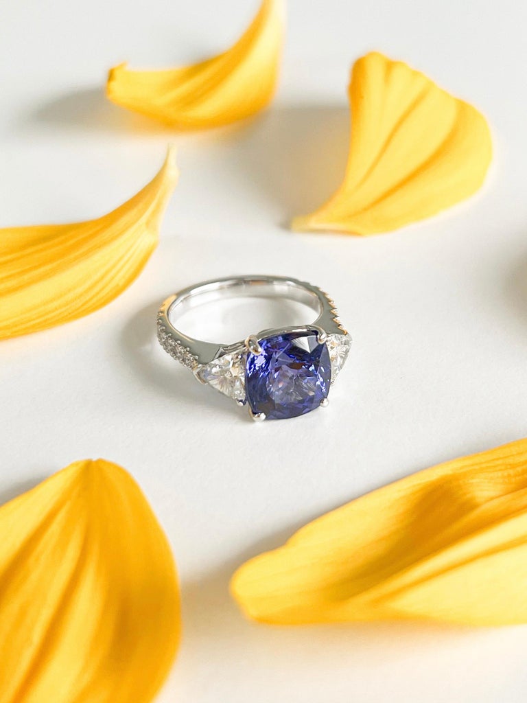 Three-Stone Ring with 3.62 Carat Tanzanite and Trillion Cut Diamonds ...