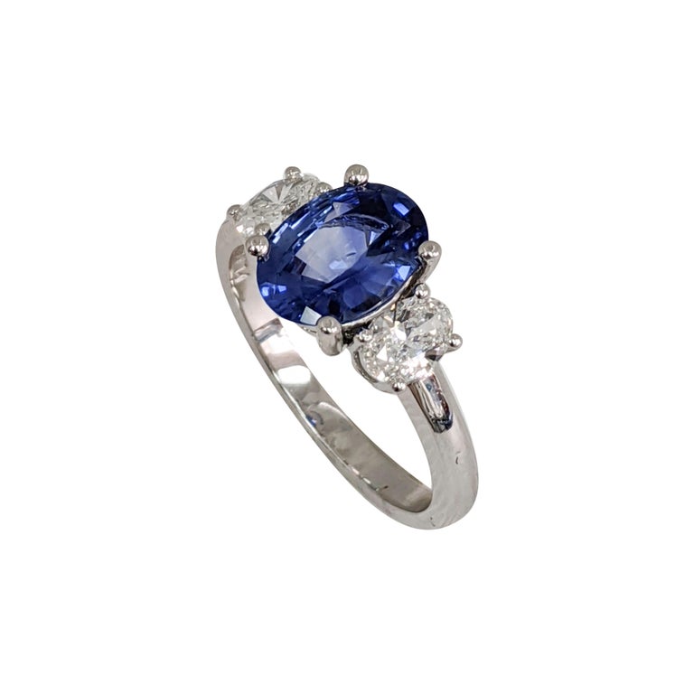 Three-Stone Sapphire/Diamonds Oval Shaped Platinum Ring For Sale at 1stDibs