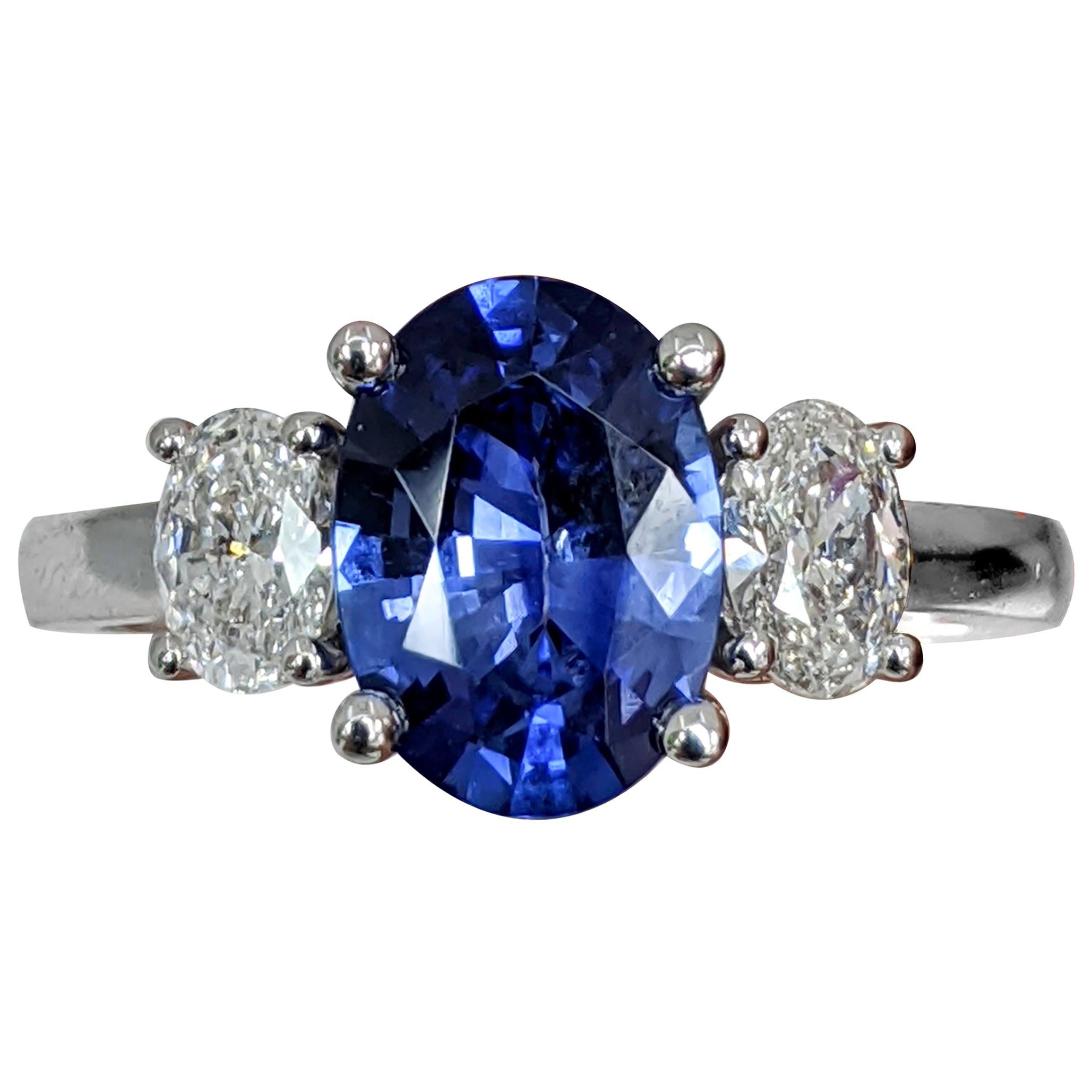 Three-Stone Sapphire/Diamonds Oval Shaped Platinum Ring For Sale at 1stDibs