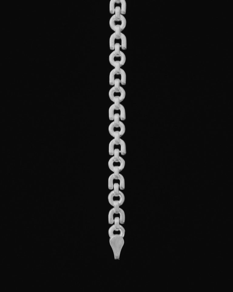 Tiana Marie Combes White Gold Solid Equestrian Chain Link Anklet For ...