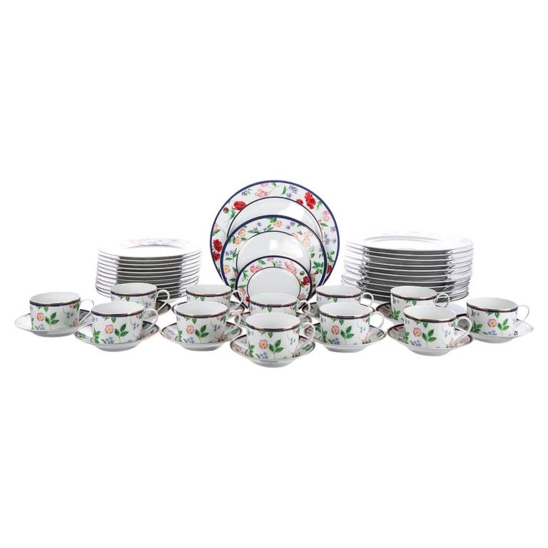 Tiffany American Garden Dinnerware Set ~ 102 pieces For Sale at 1stDibs