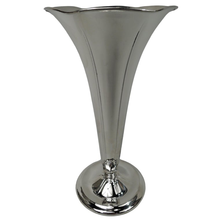 Tiffany American Modern Sterling Silver Flower Vase For Sale at 1stDibs