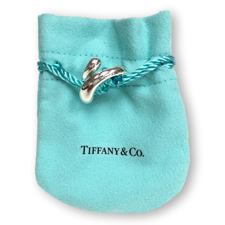 Tiffany and Co. Elsa Peretti Sterling Silver Teardrop Bypass Ring For Sale at 1stDibs