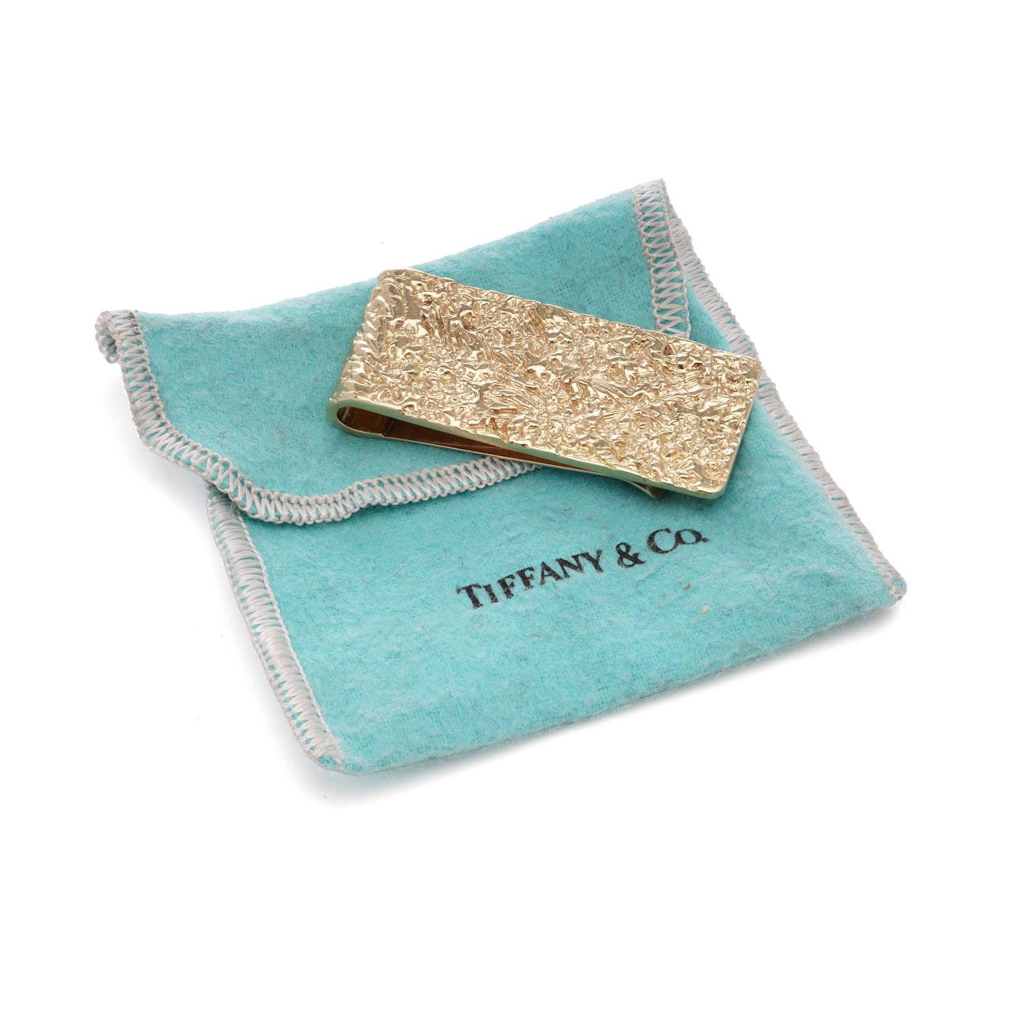 Tiffany and Co. 14kt yellow gold rectangular-shaped textured money clip ...