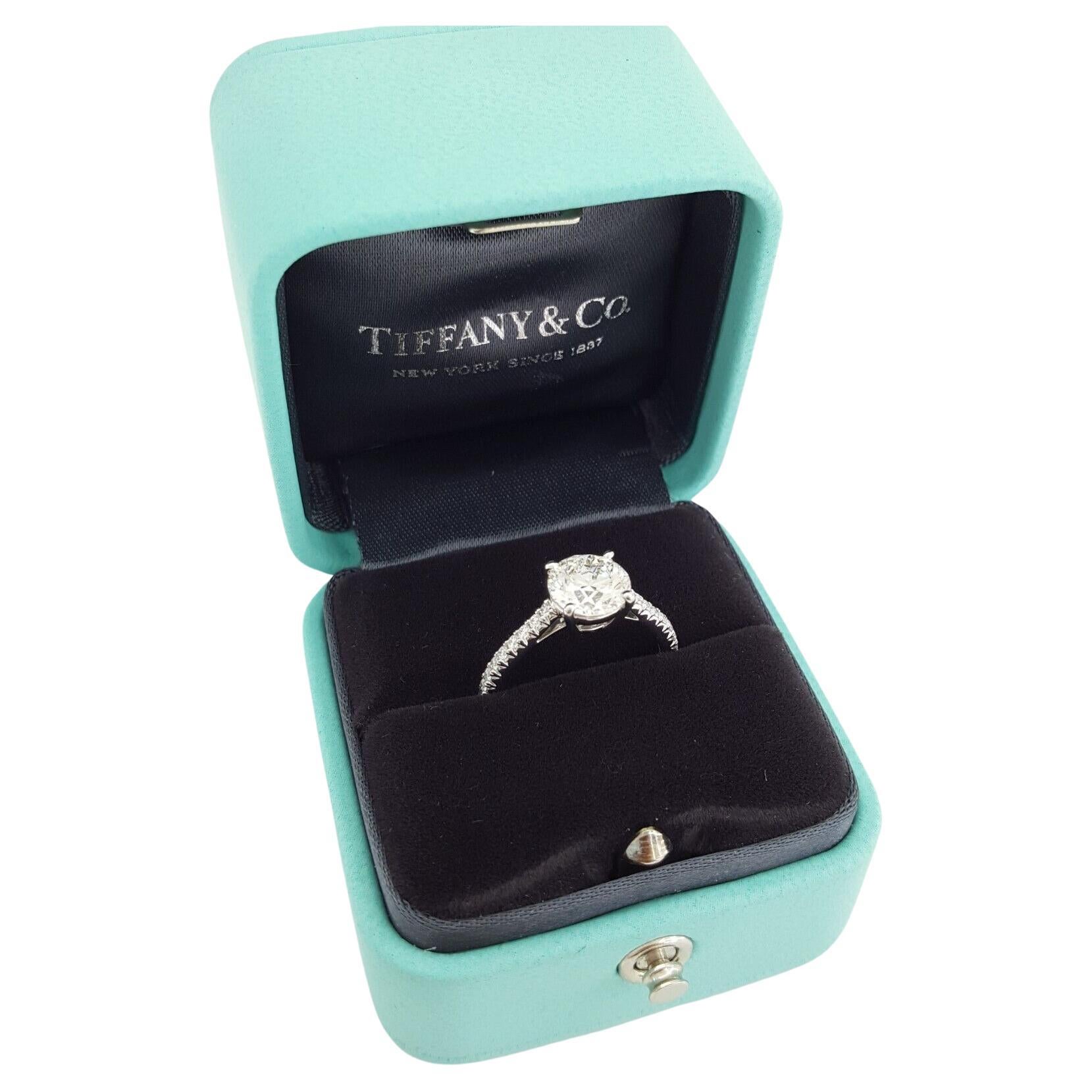 Tiffany& Co. 4 Carat Emerald Cut Diamond Solitaire Engagement Platinum ...
