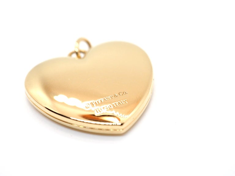Tiffany and Co 18 Karat Yellow Gold Heart Locket Vintage Pendant For ...