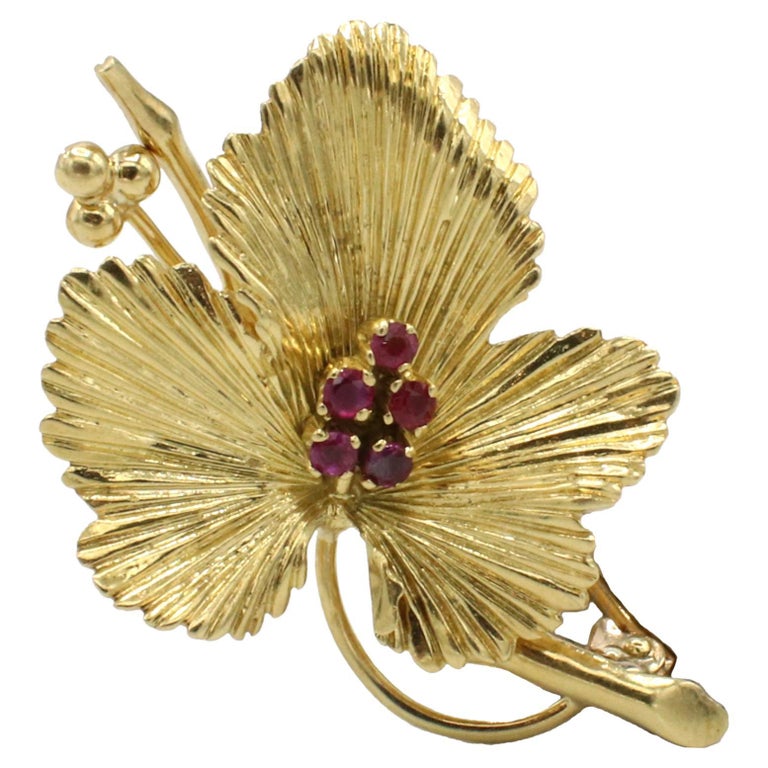 Tiffany and Co. 18 Karat Yellow Gold Ruby Leaf Pin Brooch at 1stDibs