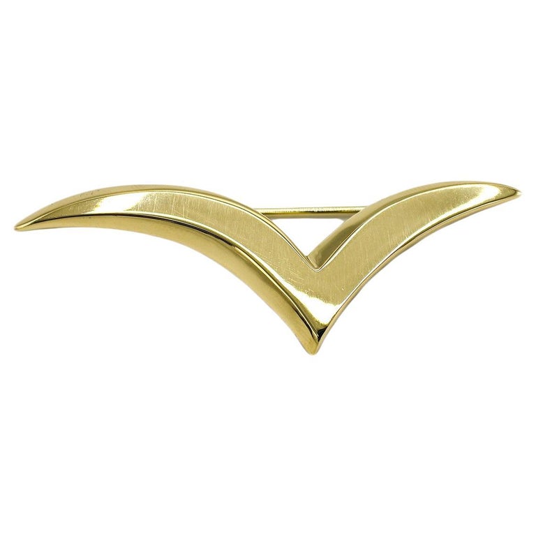 Tiffany and Co. 18 Karat Yellow Gold Vintage Seagull Pin Brooch For ...