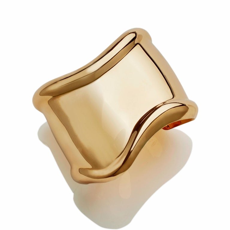 Tiffany and Co. 18k Gold Medium "Bone" Cuff Bracelet by Elsa Peretti ...