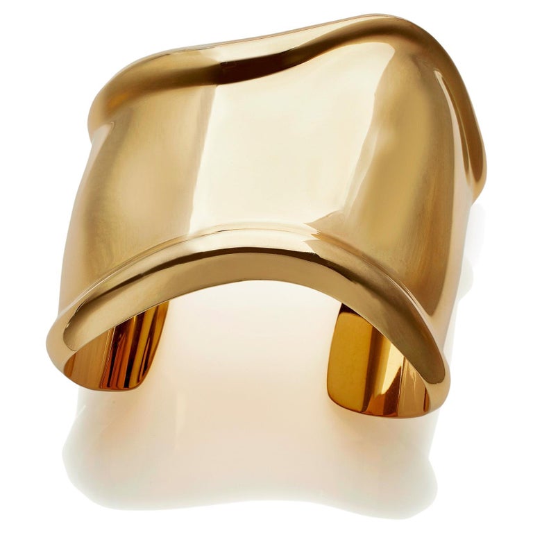 Tiffany and Co. 18k Gold Medium "Bone" Cuff Bracelet by Elsa Peretti For Sale at 1stDibs